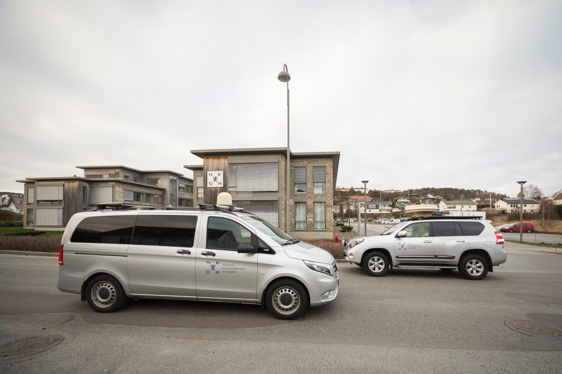 Ser du en Nkom-bil og lurer på hva den gjør? - Nkom